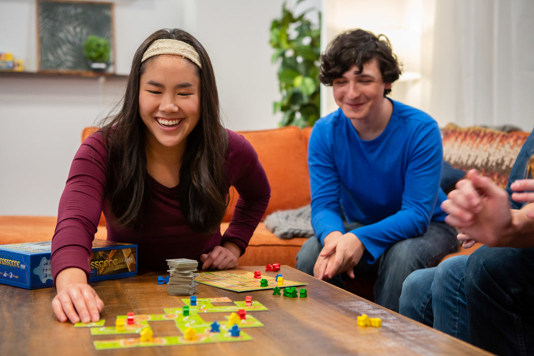 Azul Board Game - A Tile-Laying Strategy Game for Family Fun – Asmodee USA